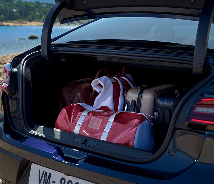 New Citroën ë-C4 X Electric Fastback | Citroën [Country]